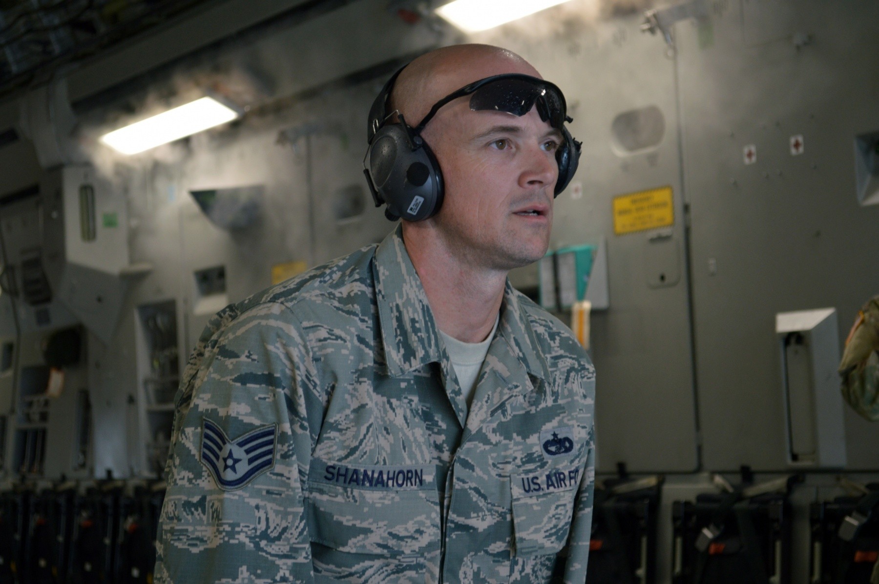 'Broncos' take by air, sea for Lightning Kokua | Article | The United ...