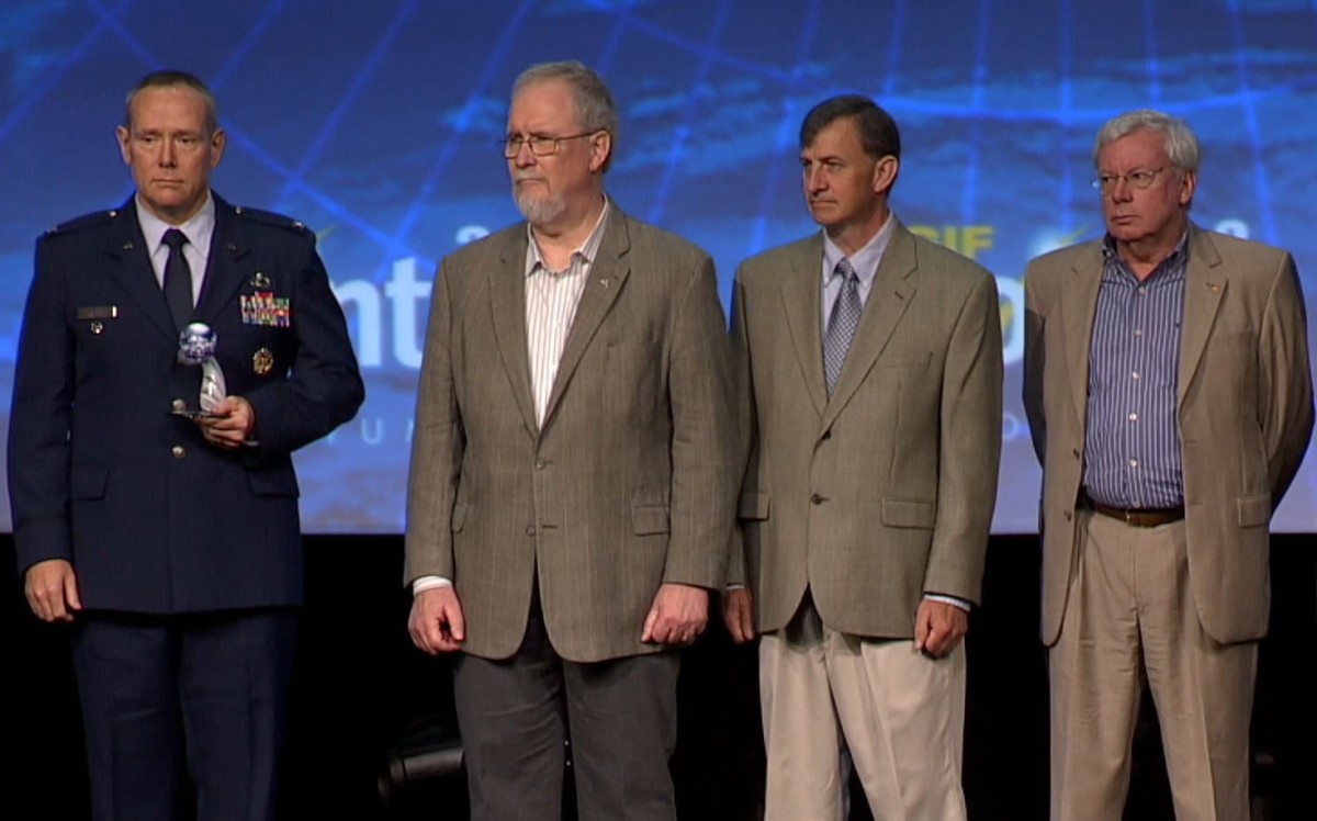 DAART recognized for national support | Article | The United States Army