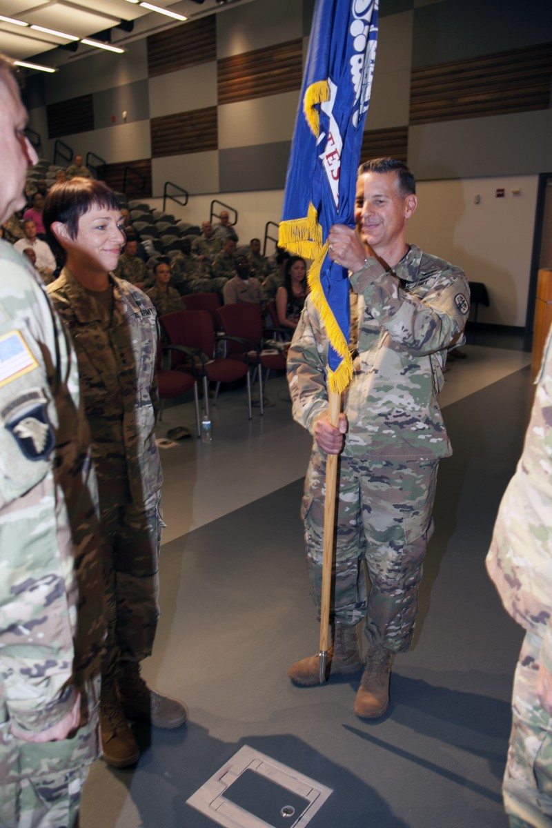 USAMMDA Celebrates Arrival of New Commander | Article | The United ...