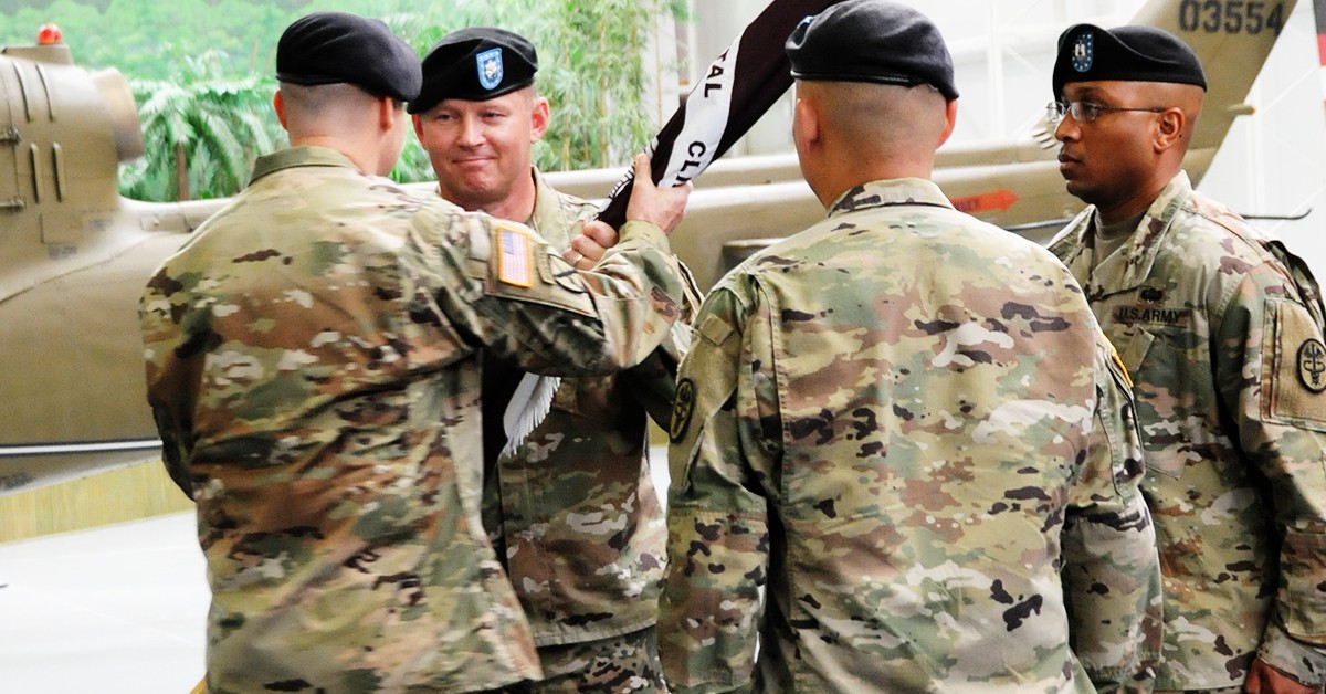 Dental Clinic Command welcomes new commander | Article | The United ...