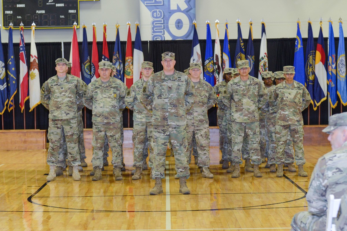 1st TSC Soldiers deploy for first time since moving to Fort Knox ...