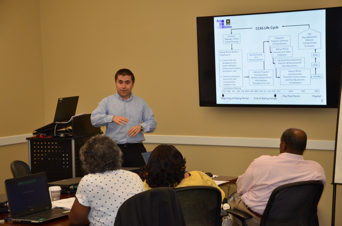 Acquisition roundtable focuses on small business interests | Article ...