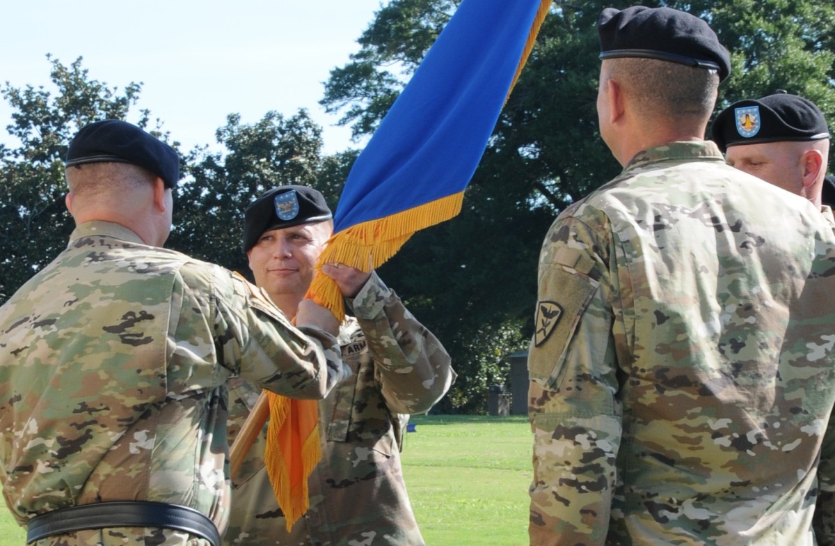 110th Avn. Bde welcomes new commander | Article | The United States Army