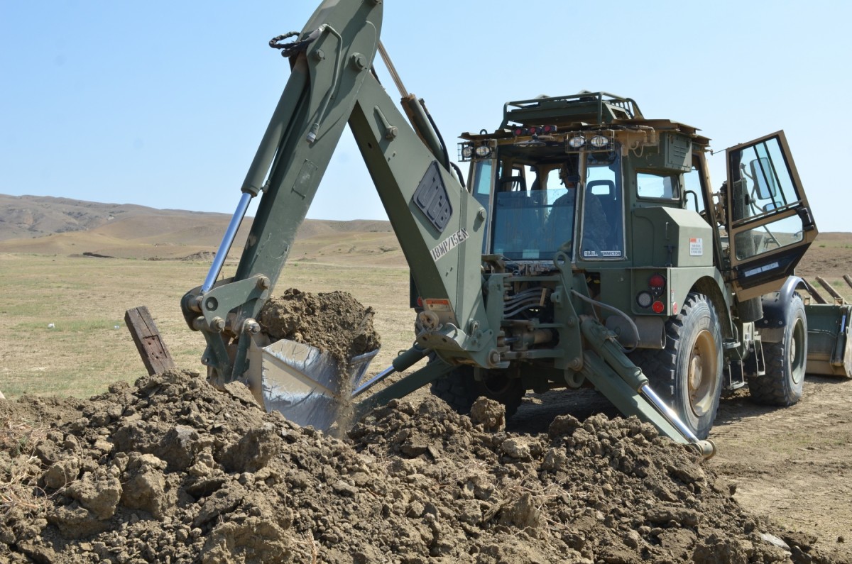 U.S. Army Engineers develop engagement area in Exercise Noble Partner ...