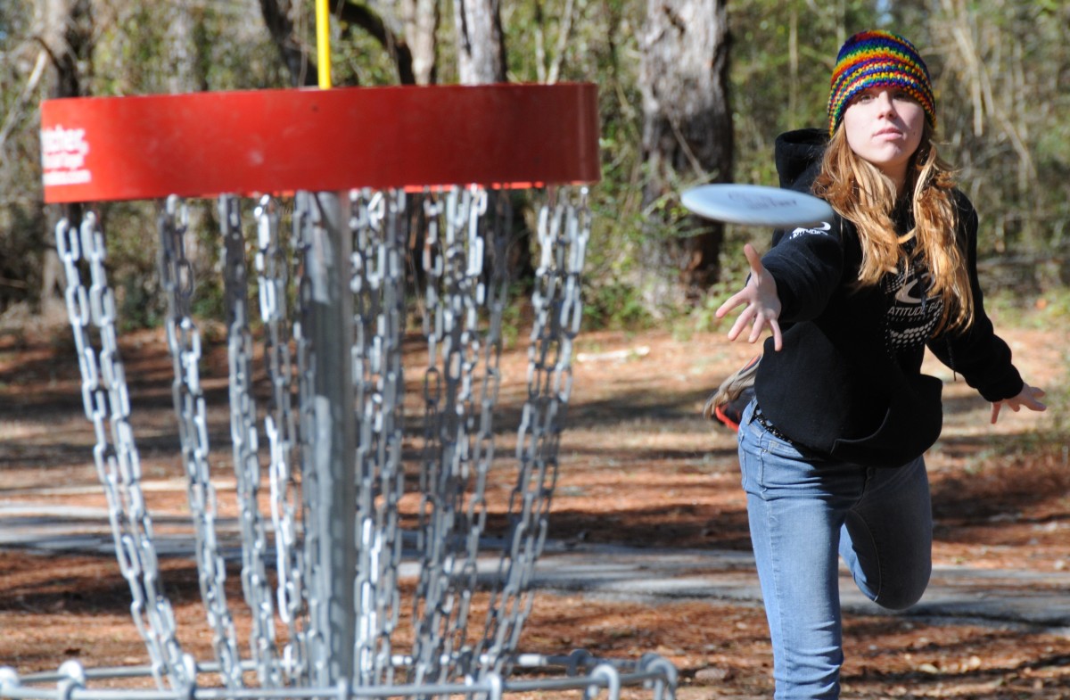 Let it fly -- Fort Rucker disc golf course offers different strokes ...