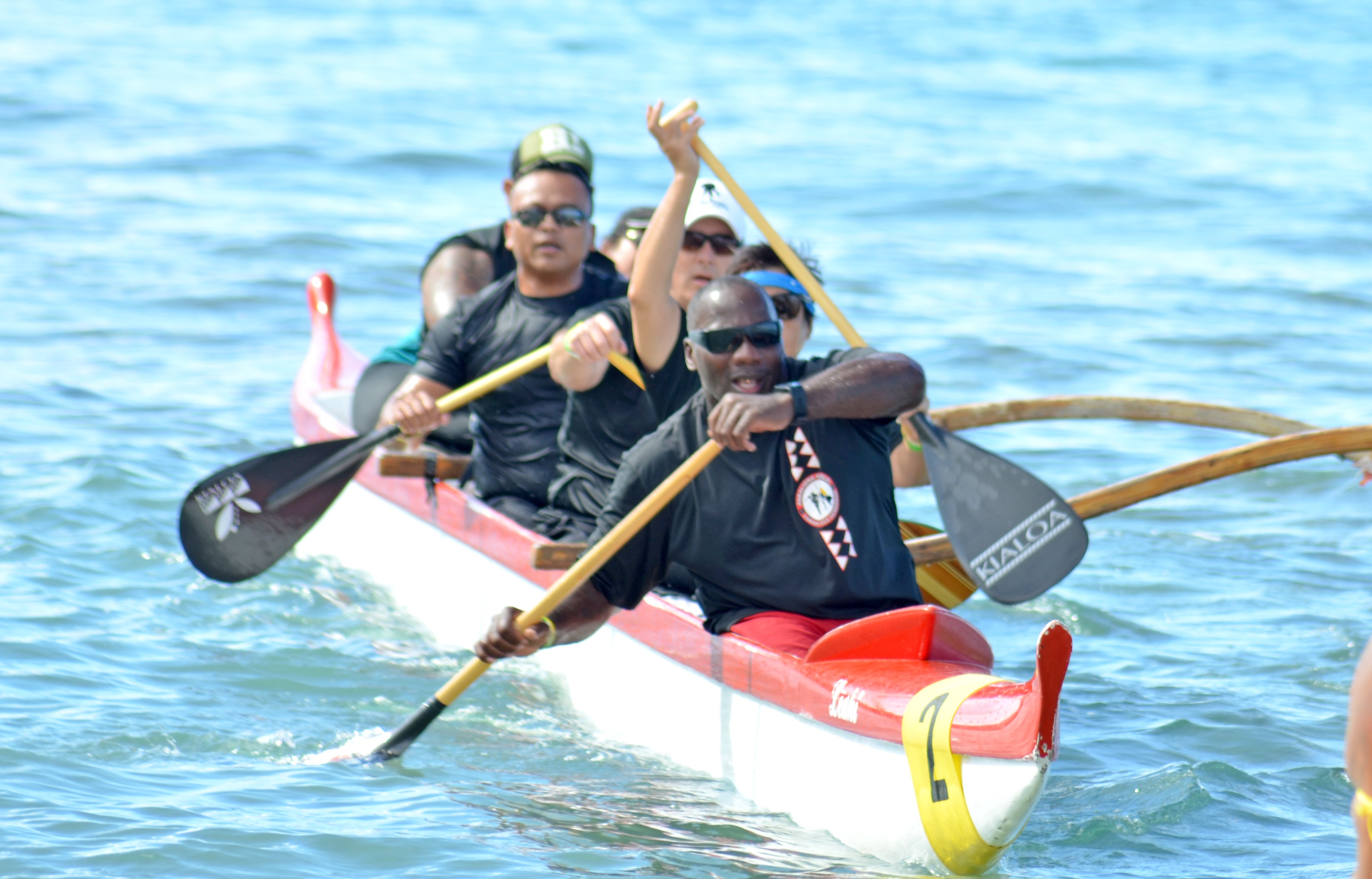 TAMC Warrior Transition Unit competes in Na Koa Wounded Warrior Canoe ...