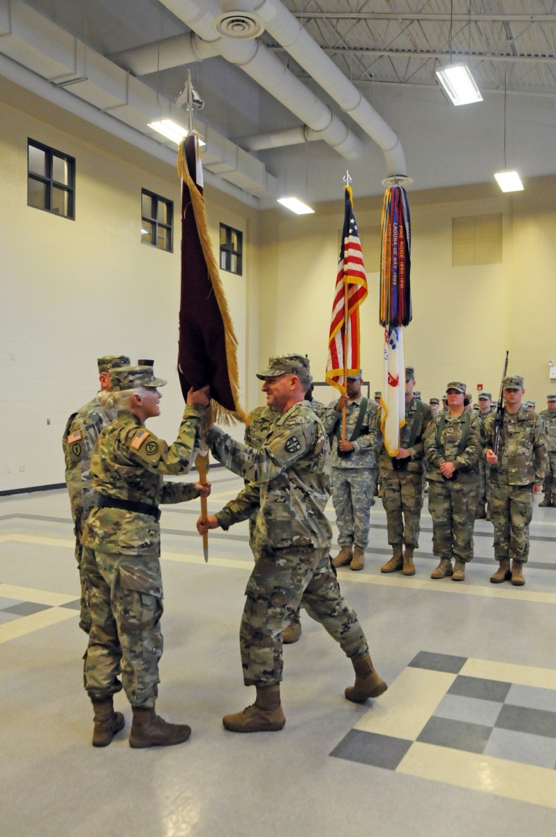 Southeast Medical Area Readiness Support Group welcomes new commander ...