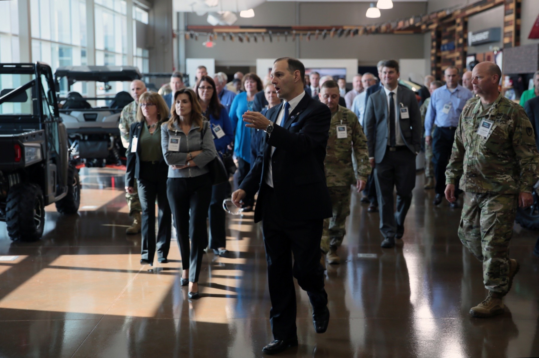 Summit brings Army industry leaders new perspective | Article | The ...