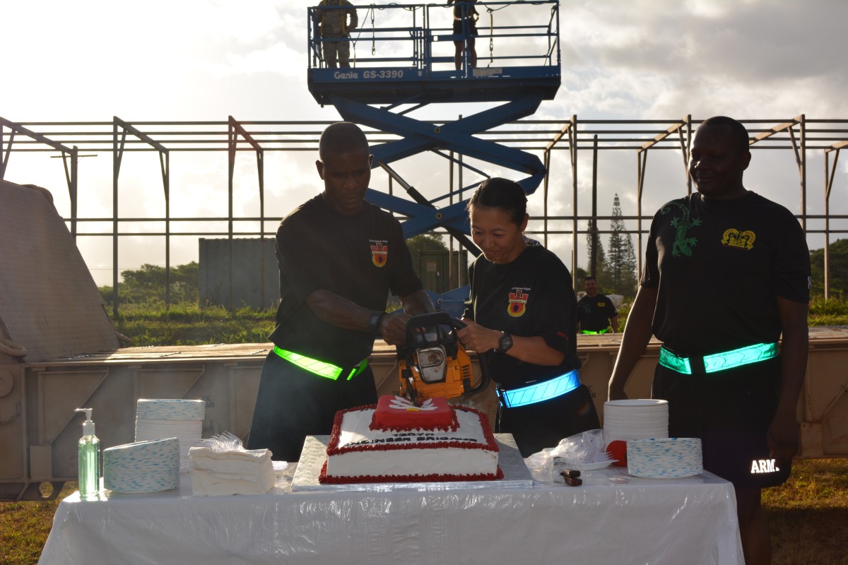 Summer fitness brings together Hawaii engineer community | Article ...