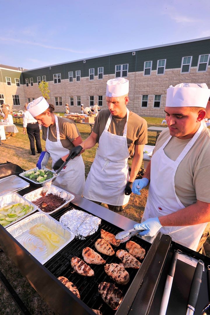 Grilling Guardsmen compete in culinary competition | Article | The ...