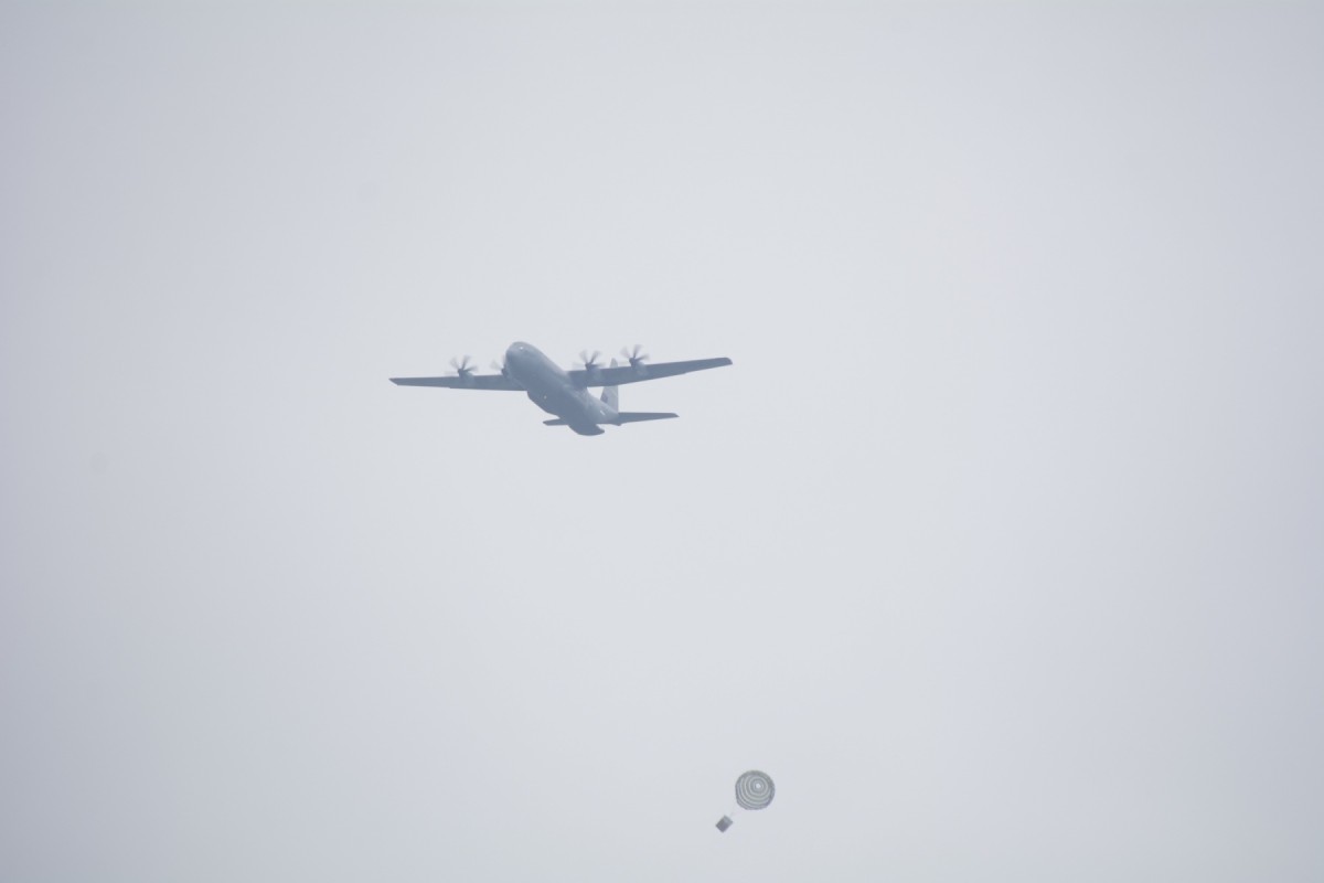Rapid Trident 2017: Tactical Airdrop Operations | Article | The United ...