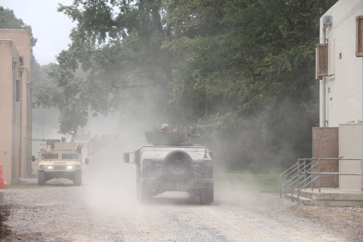Kentucky Army National Guard trains with 129th CSSB | Article | The ...