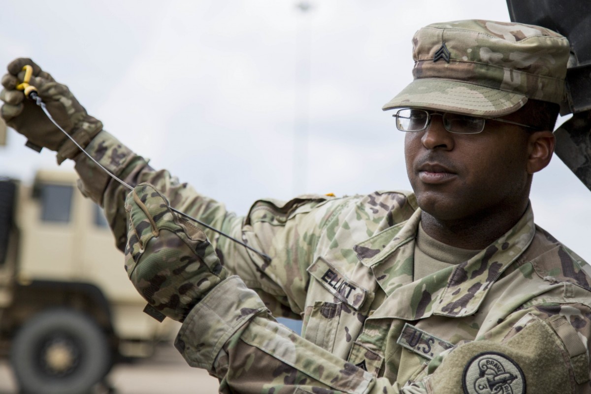 Brave Rifles Soldier takes the mic for the team | Article | The United ...