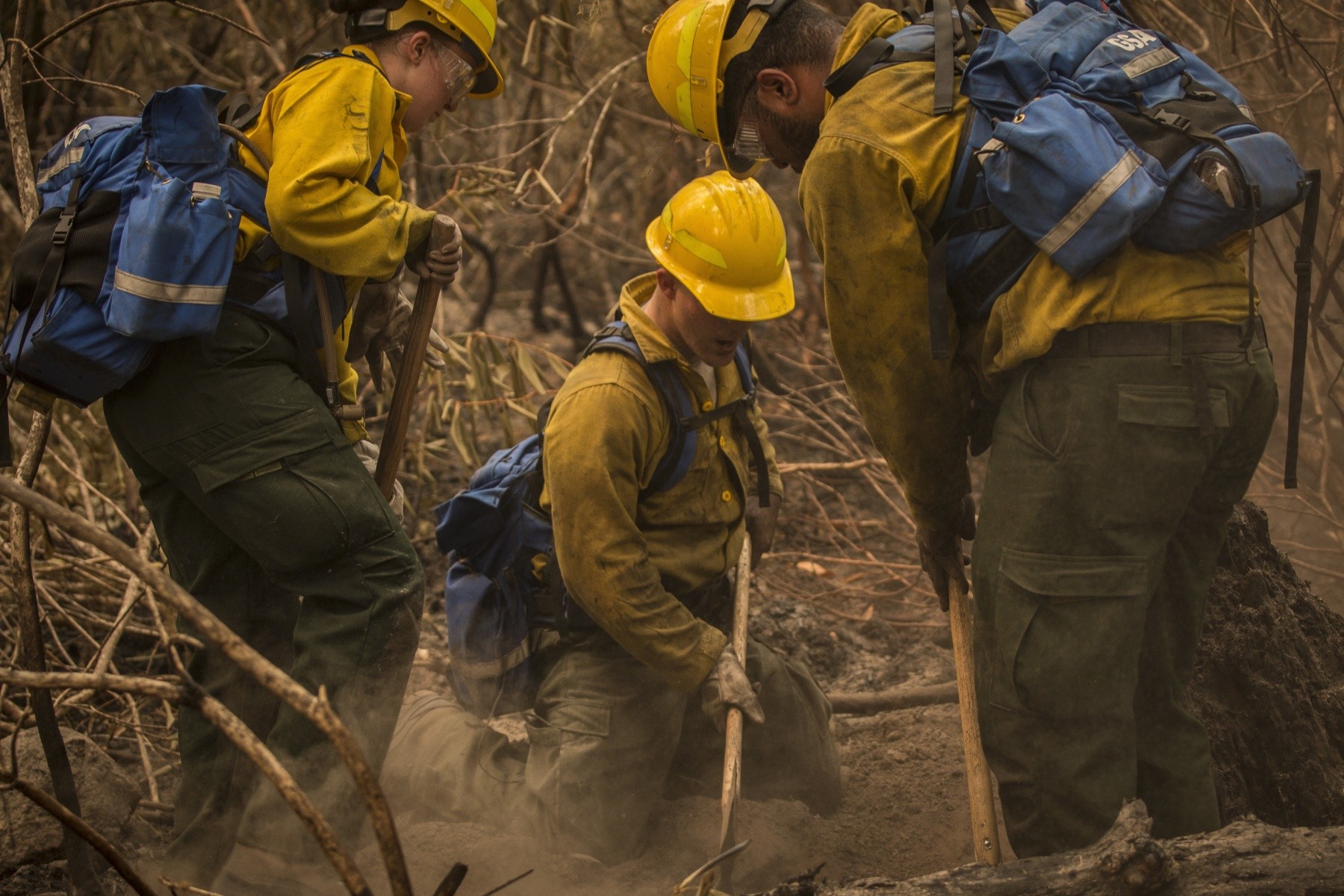 Soldiers Dig Out Hot Spots | Article | The United States Army