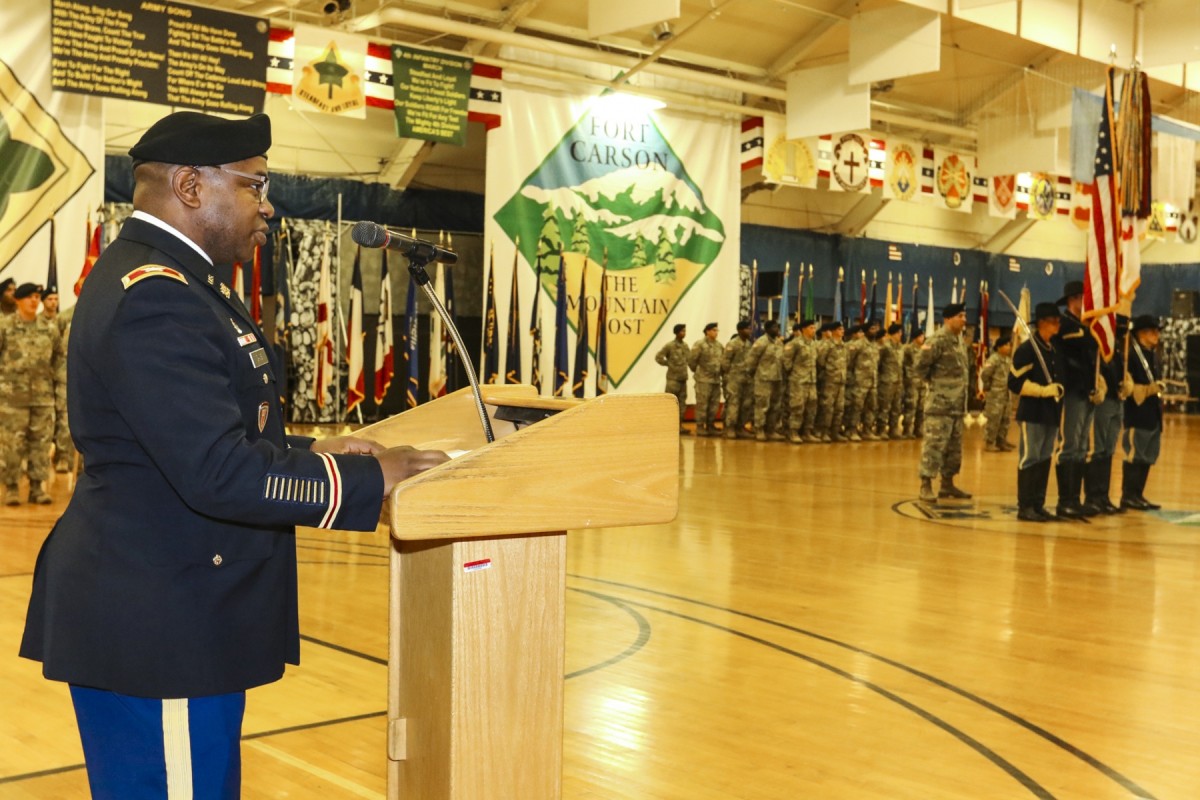 Ceremony honors two centuries of service | Article | The United States Army