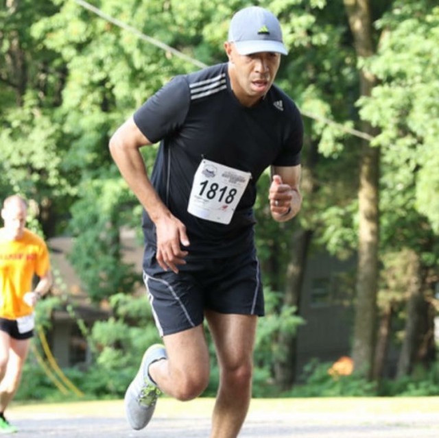 AMCOM HHC commander runs with roots deep in hometown | Article | The ...