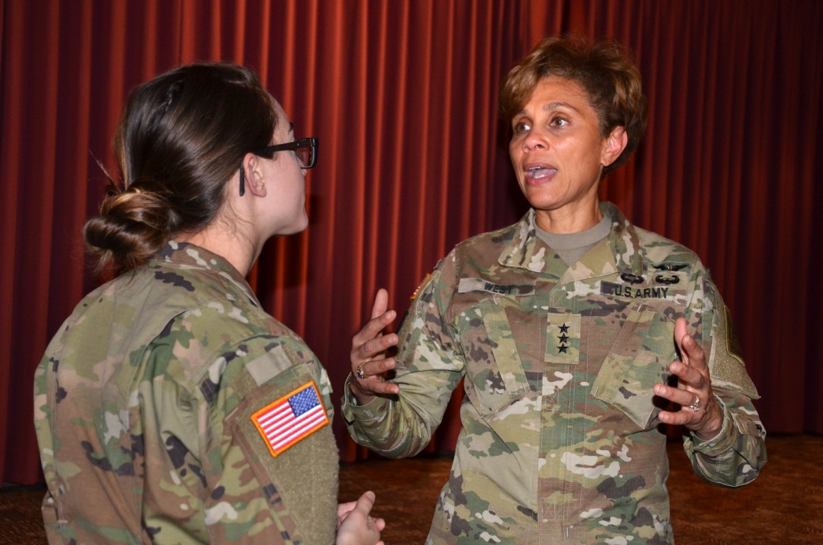 Army Surgeon General makes house call to JBLM | Article | The United ...