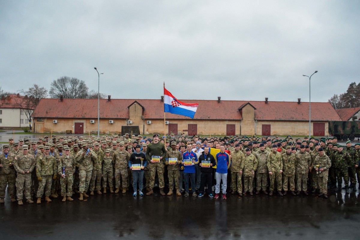 Friendly competition builds camaraderie | Article | The United States Army