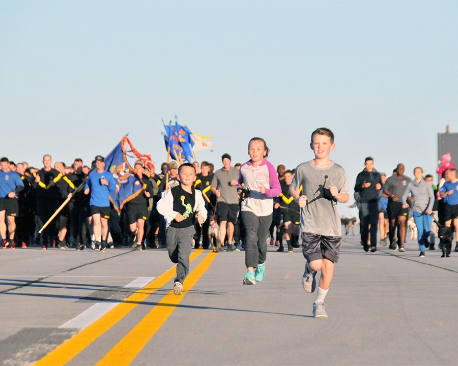 Around the world, 10th Combat Aviation Brigade Soldiers run as one team ...