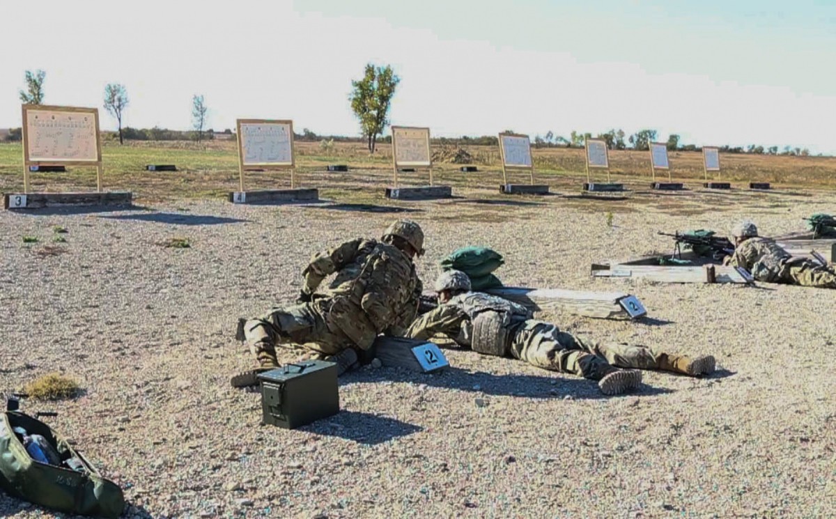 'Devil' brigade Soldiers train on various weapons to build readiness ...