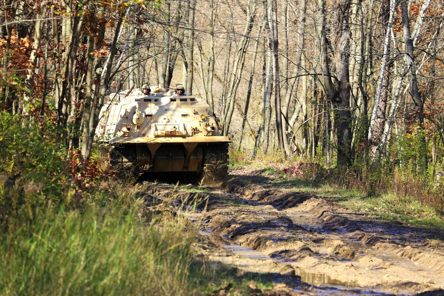 Battle-drill, institutional training part of busy fall schedule at Fort ...