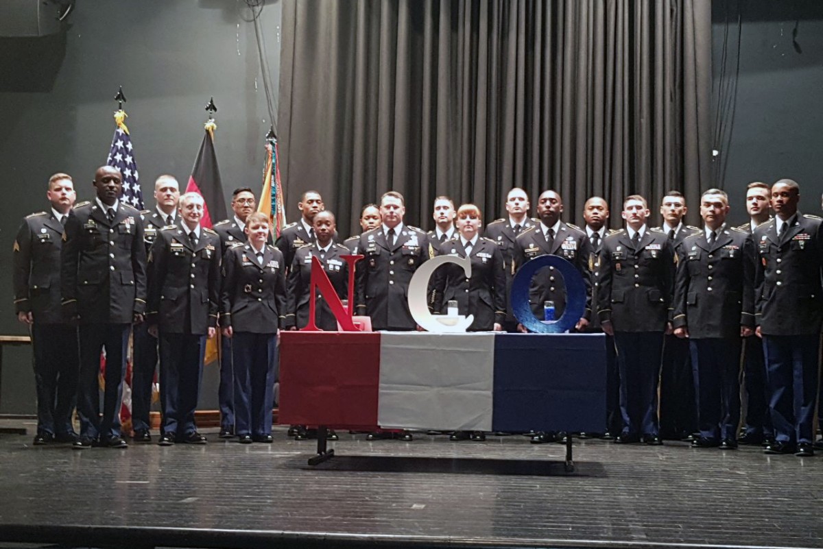20 US Army Signal Soldiers added to NCO ranks | Article | The United ...