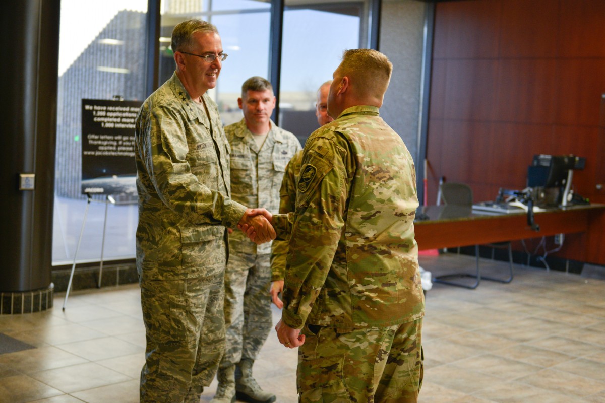 USSTRATCOM commander visits SMDC/ARSTRAT in Colorado Springs | Article ...