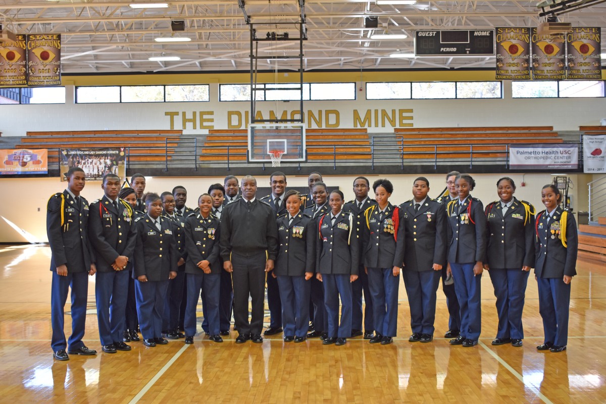 Meet Your Army: Building the next generation of IT and Army leaders ...