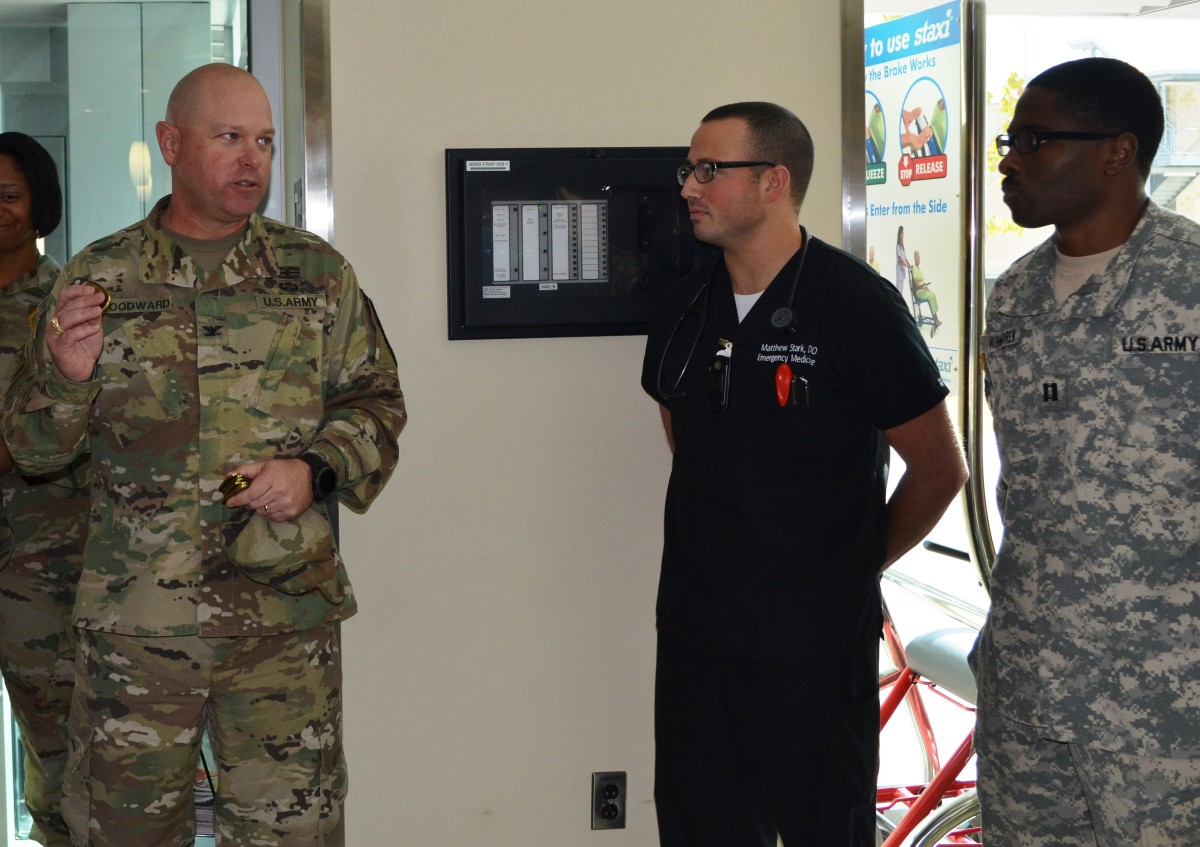 Greywolf commander recognizes CRDAMC employees for life-saving efforts ...