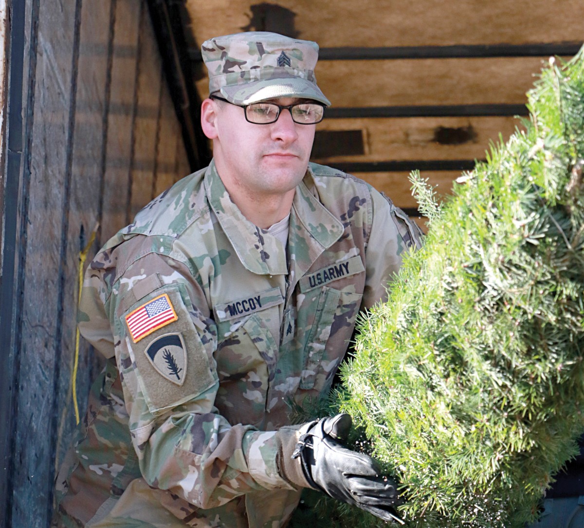 Trees for Troops delivers 13th year of cheer | Article | The United ...