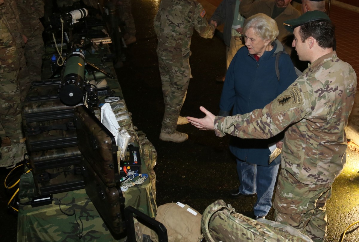 "12 Strong" offers a unique view into Special Operations | Article ...