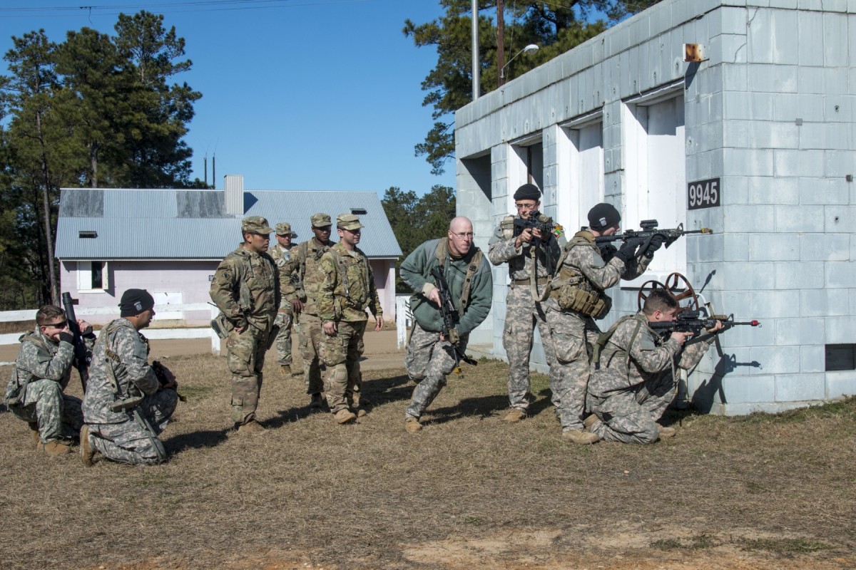 1st SFAB combat advisors develop partnered non-commissioned officers ...