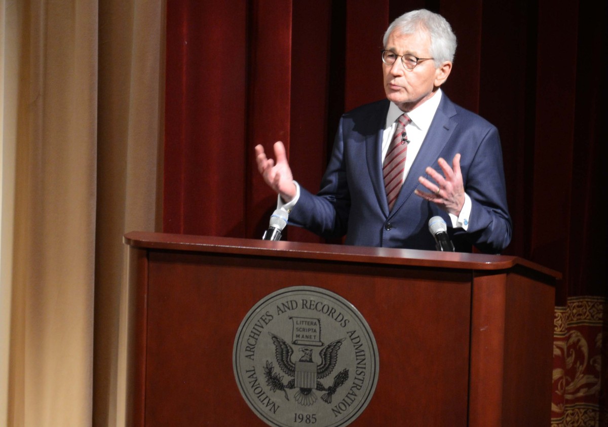 Former SecDef Hagel, Army historians dispel Tet Offensive myths ...