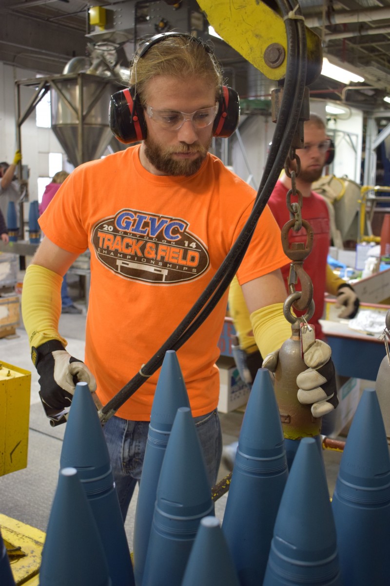 Crane Army Produces Practice Rounds for the Fleet | Article | The ...