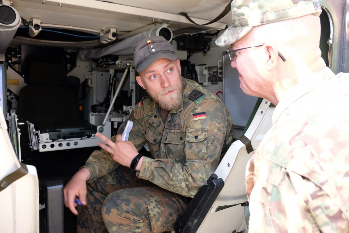 209th Digital Liaison Detachment supports U.S. forces and NATO allies ...