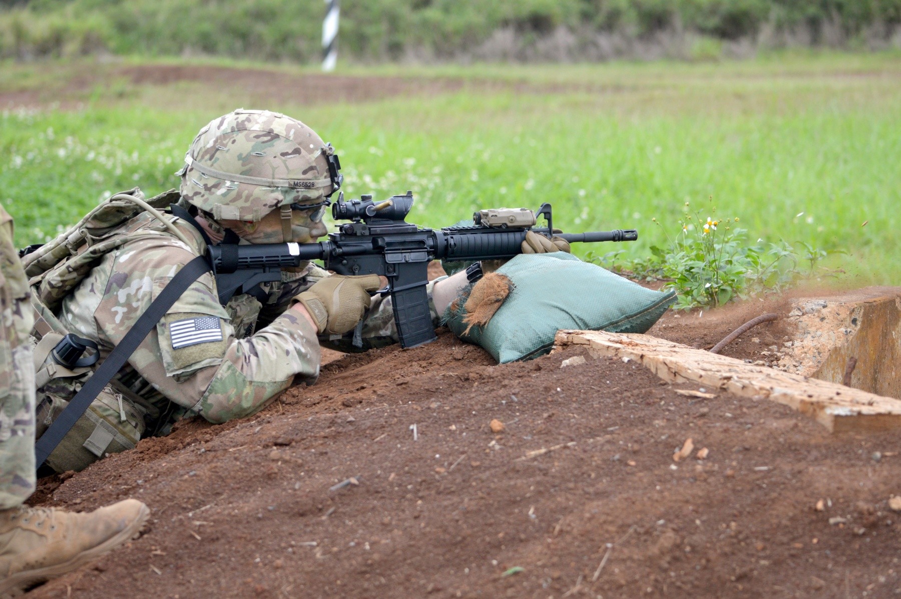 25th ID Soldiers conduct Mungadai stress shoot, med training | Article ...