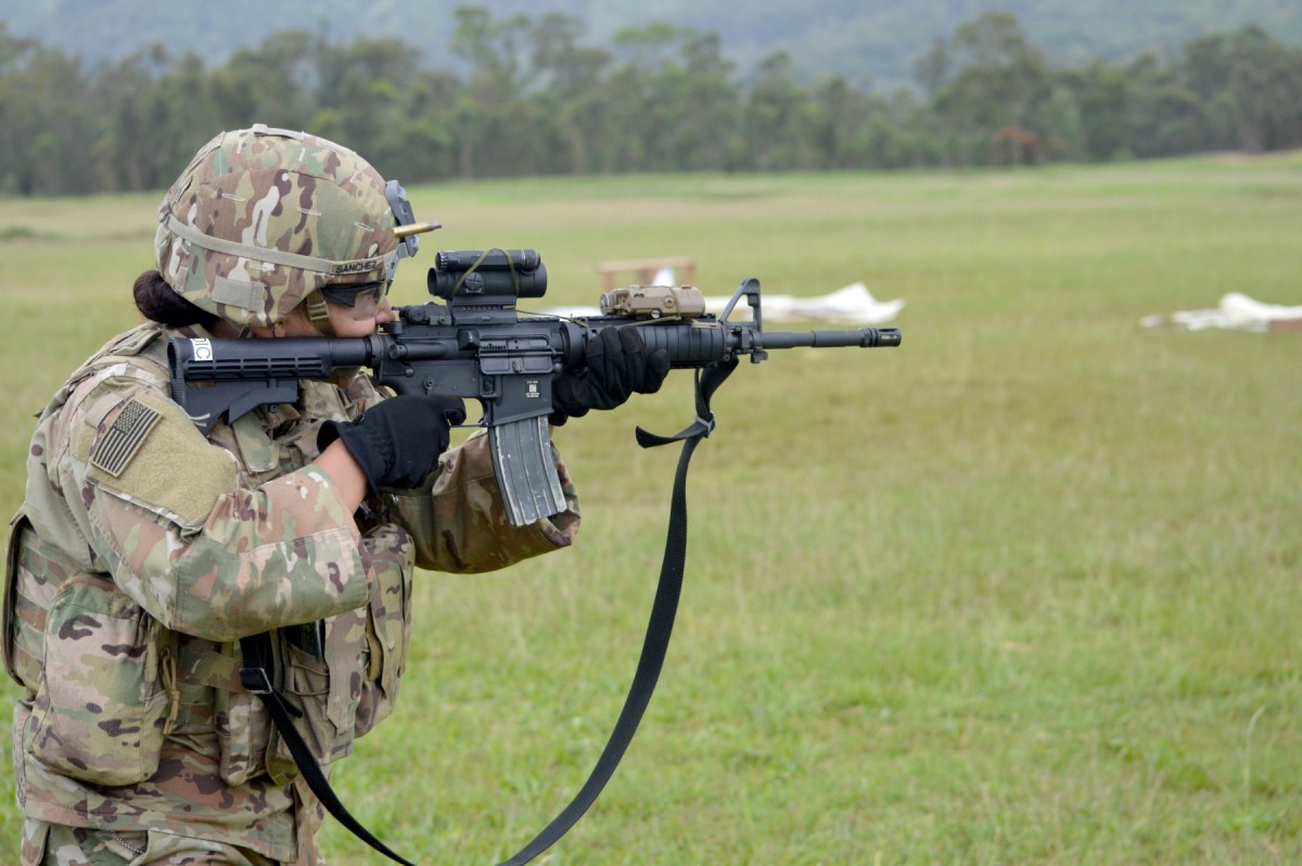 25th ID Soldiers conduct Mungadai stress shoot, med training | Article ...