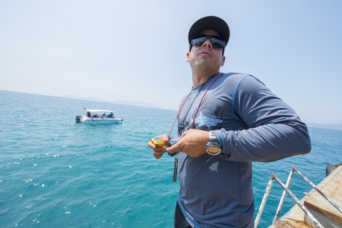 Despite near-death experience, the sea remains Army diver's passion ...