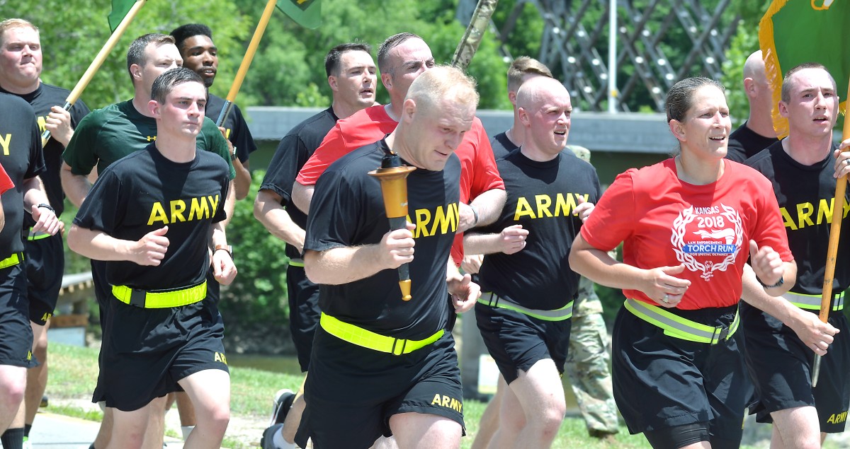 Law enforcement torch run makes way through Fort Riley | Article | The ...