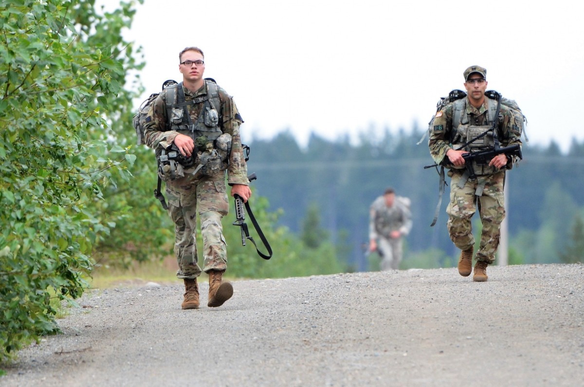 201st EMIB Soldiers compete for title of I Corps Best Warrior | Article ...