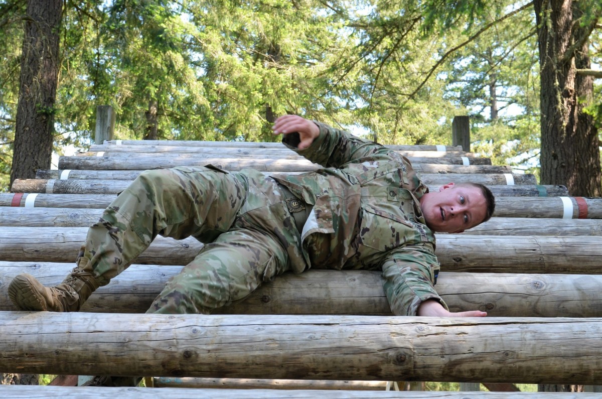201st EMIB Soldiers Compete for Title of I Corps Best Warrior | Article ...