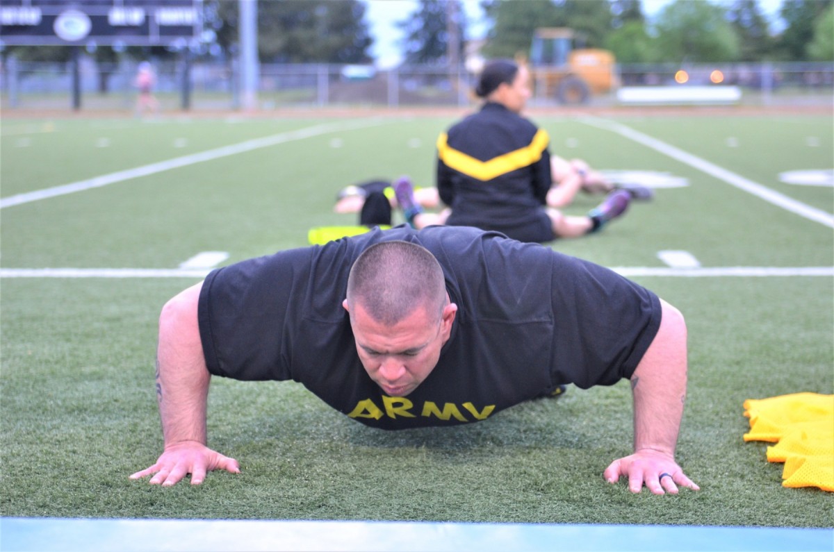 201st EMIB Soldiers Compete for Title of I Corps Best Warrior | Article ...