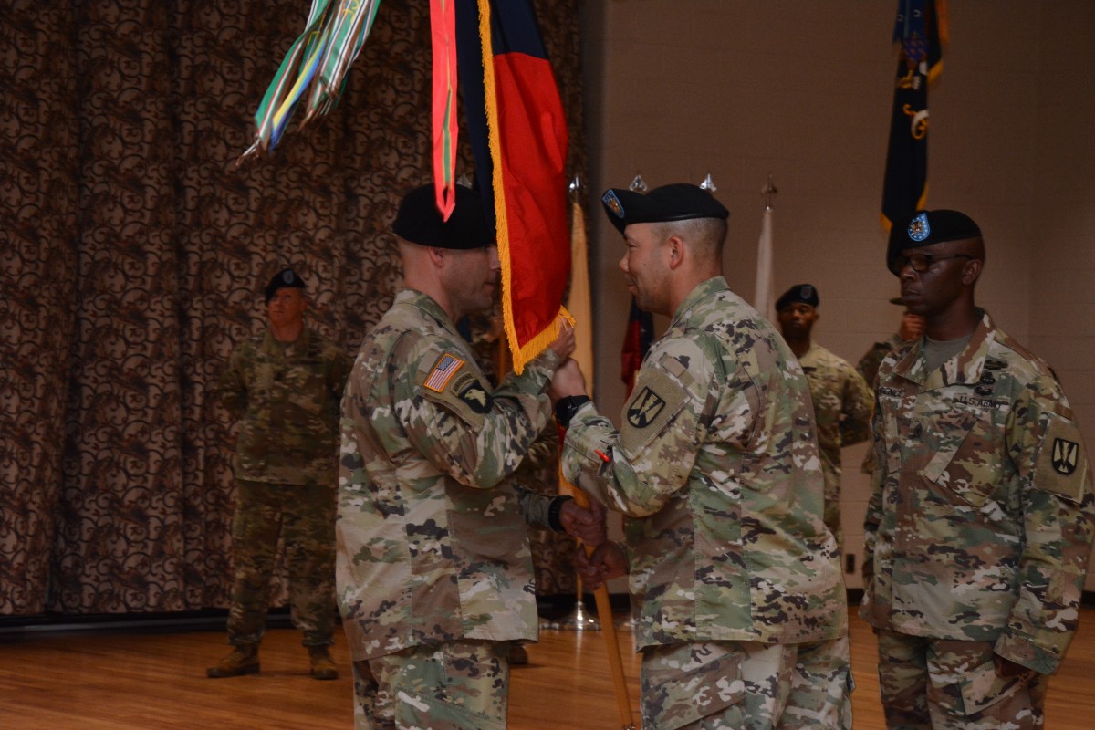 Harris signs off 165th net | Article | The United States Army