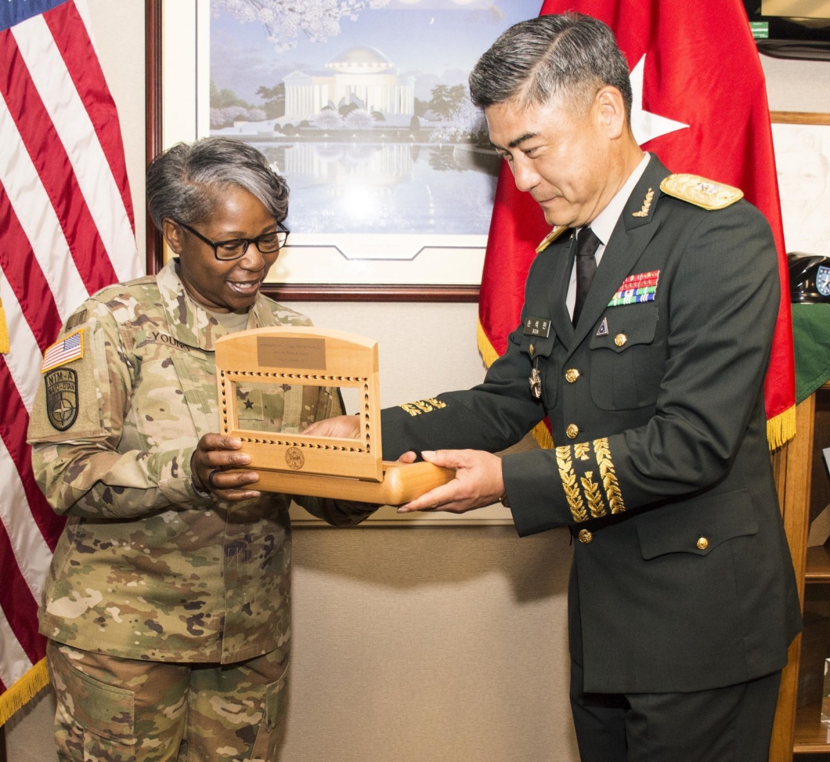 HRC discusses personnel and talent management with ROK | Article | The ...