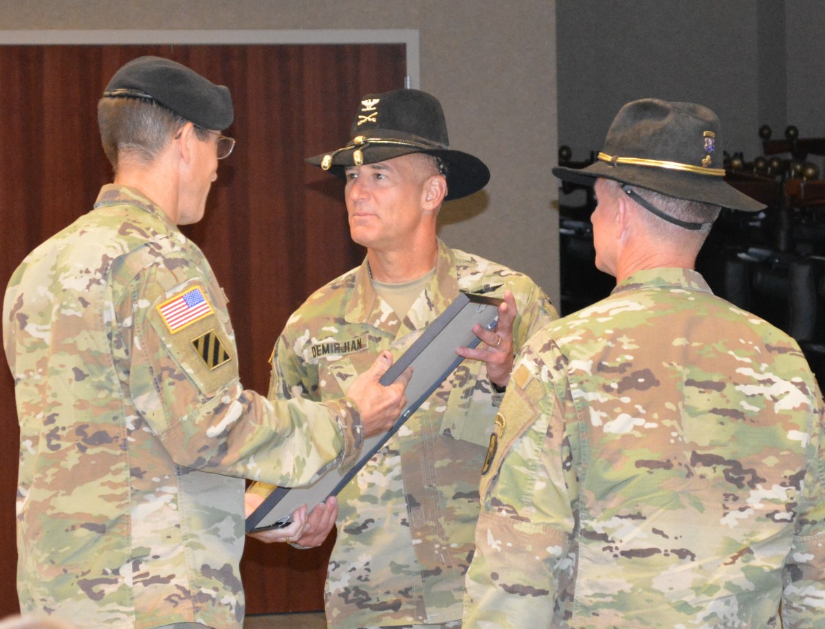 TCM Recon/Attack charter changes hands | Article | The United States Army