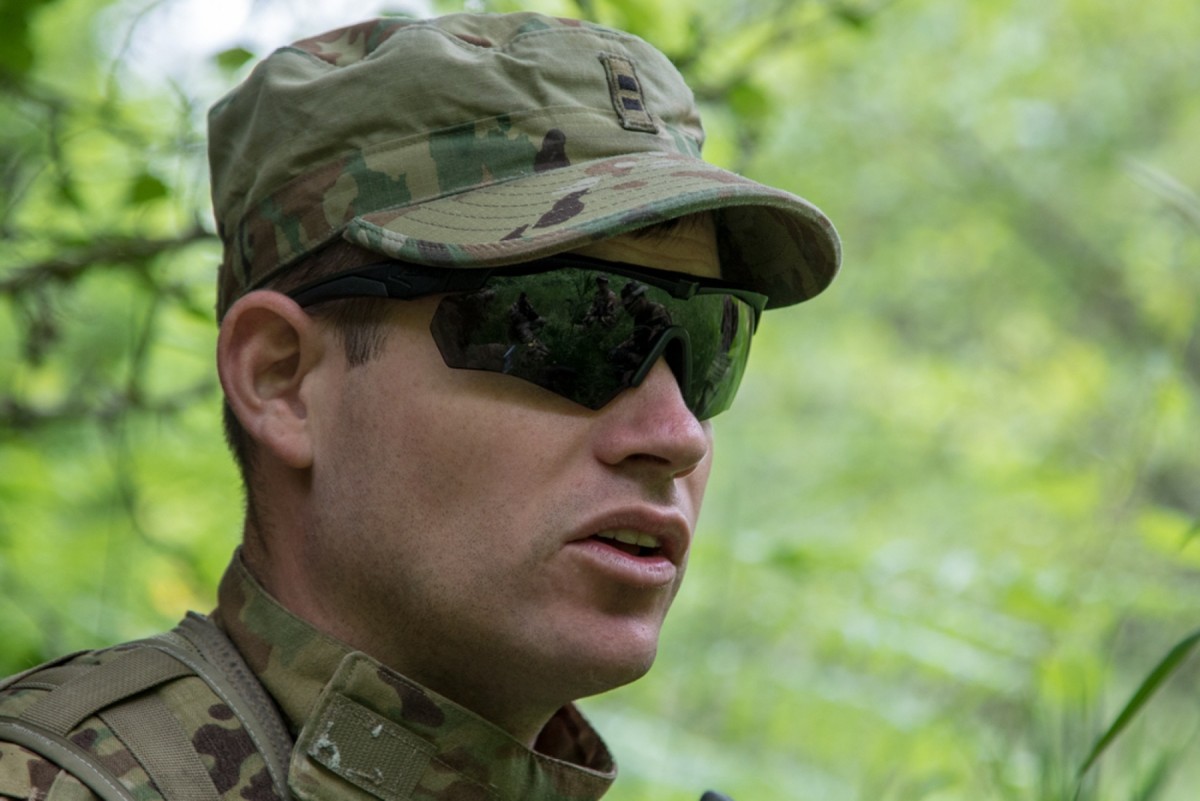 2-158th conducts personnel recovery training | Article | The United ...