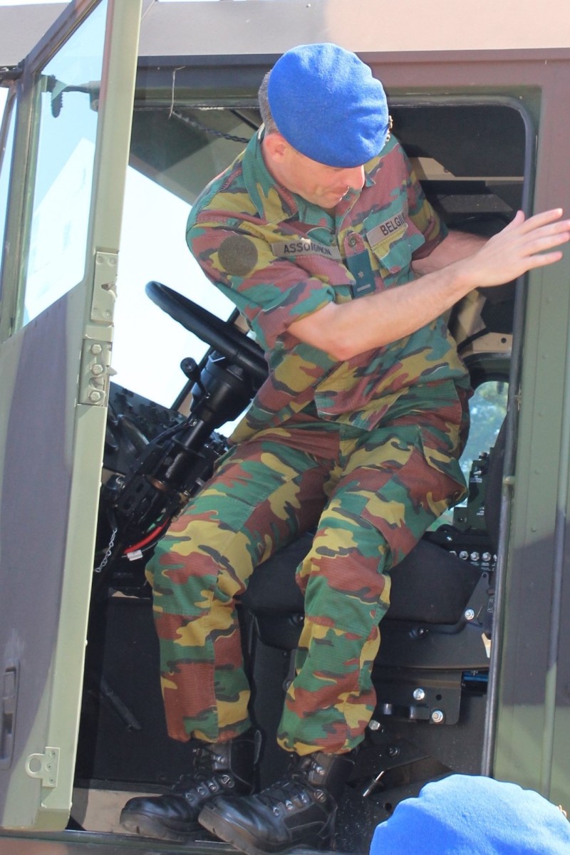 APS-2 Zutendaal talks support equipment with Belgium Land System ...