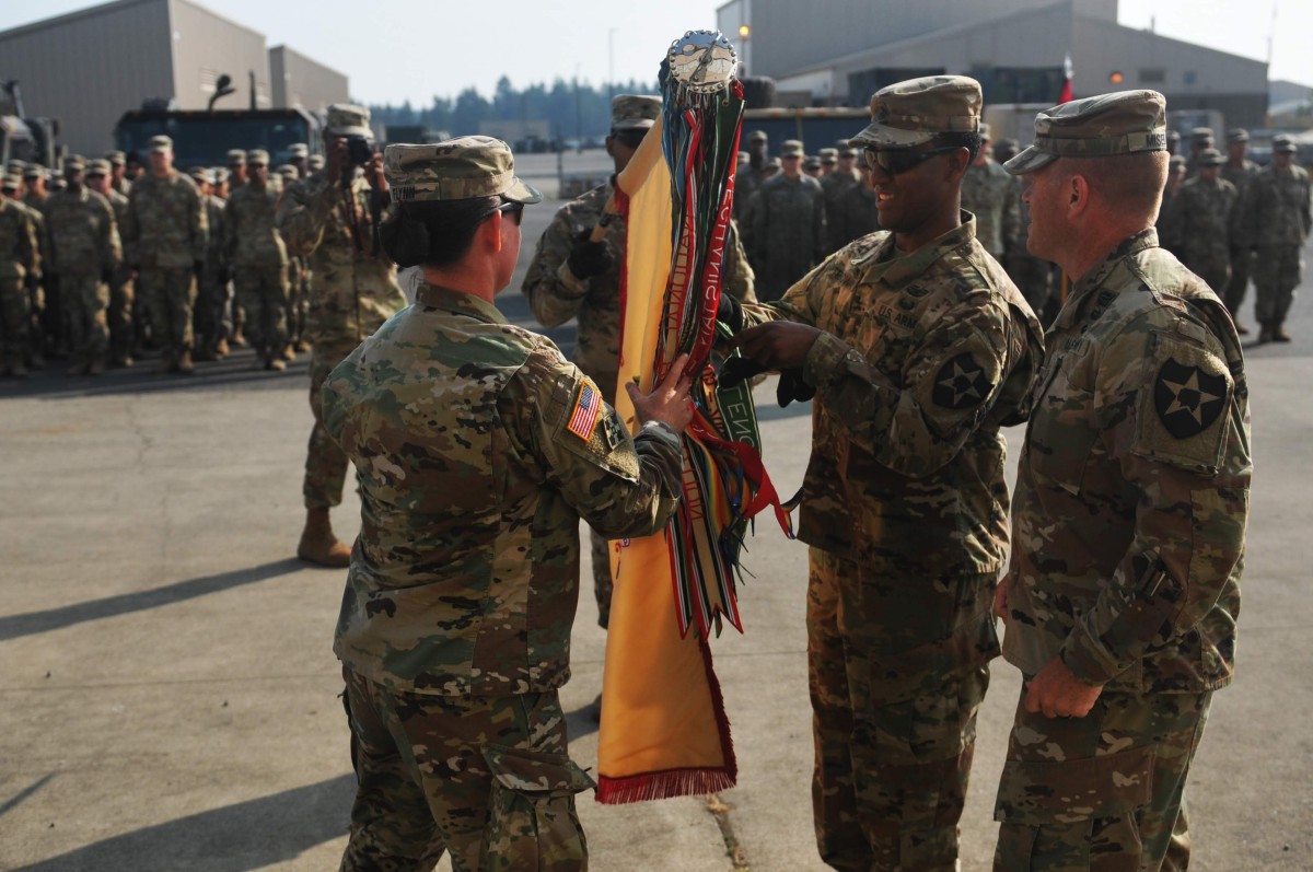 "Mustangs" receive the Army Safety Excellence Streamer | Article | The ...