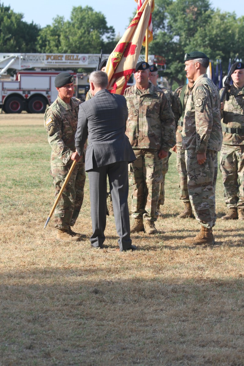 Fort Sill Garrison Welcomes New Commander Article The United States