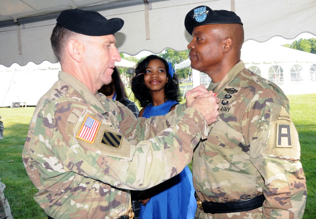 Lt. Gen. Twitty relinquishes command of First Army | Article | The ...